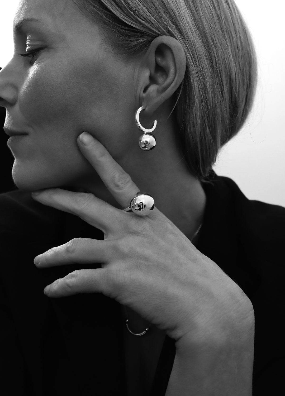 Discover HAPPY Hoops | Earrings with rings and large silver balls – Mila Silver